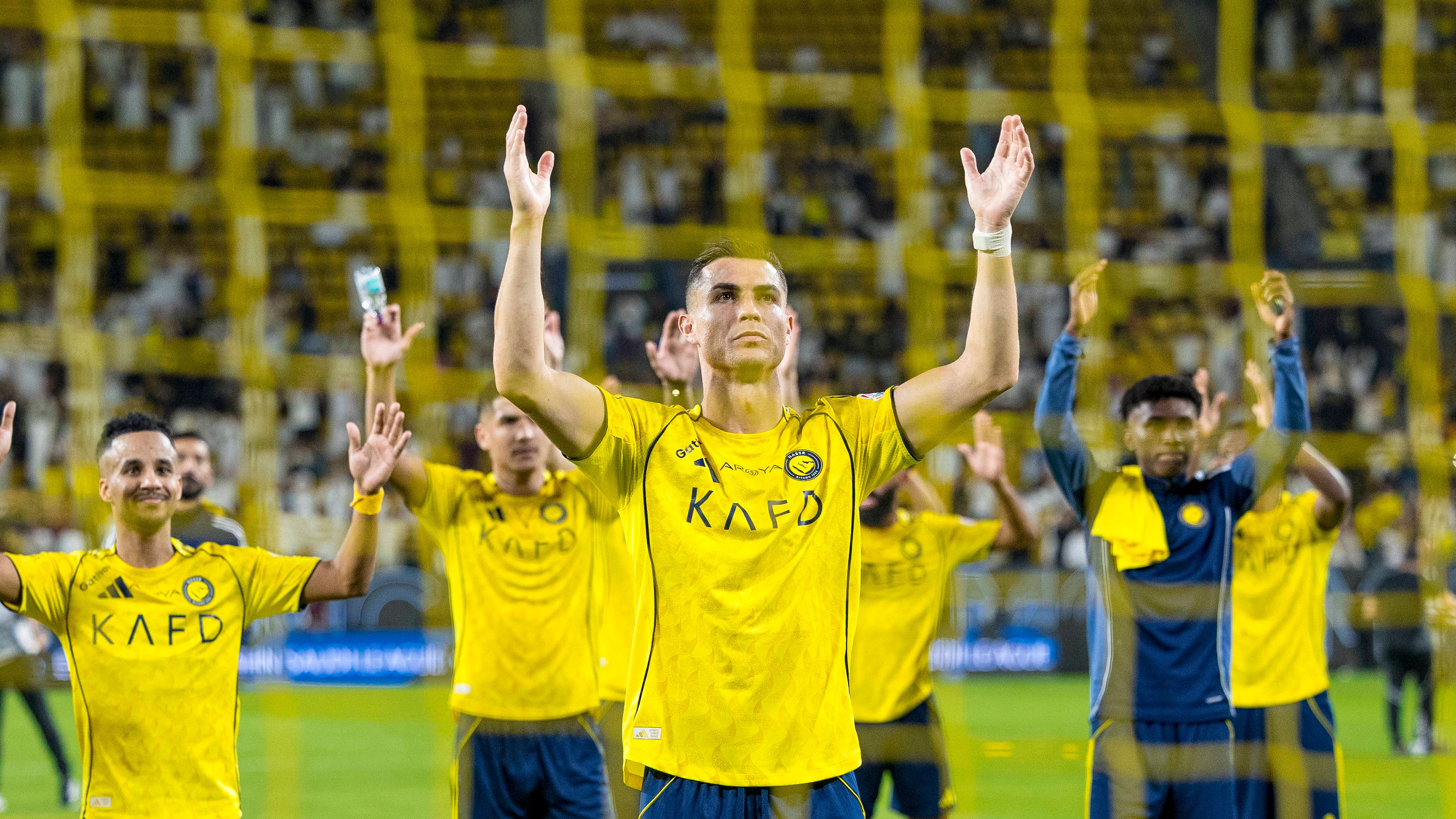 Cristiano Ronaldo bereikt nieuwe mijlpaal en is bijna kampioen met Al ...