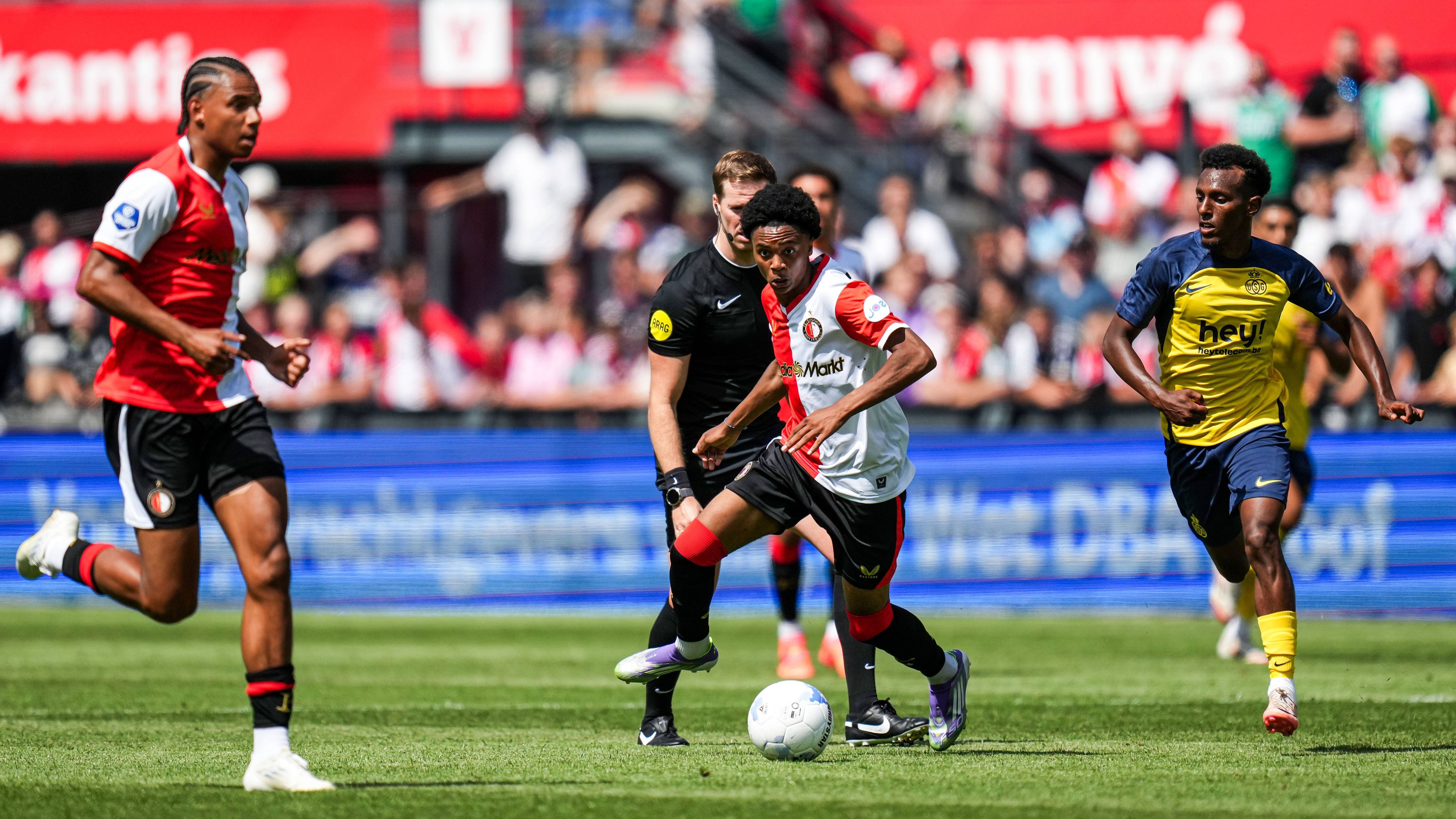 Feyenoord herpakt zich na slechte eerste helft dankzij assist van zestienjarige | Voetbalzone