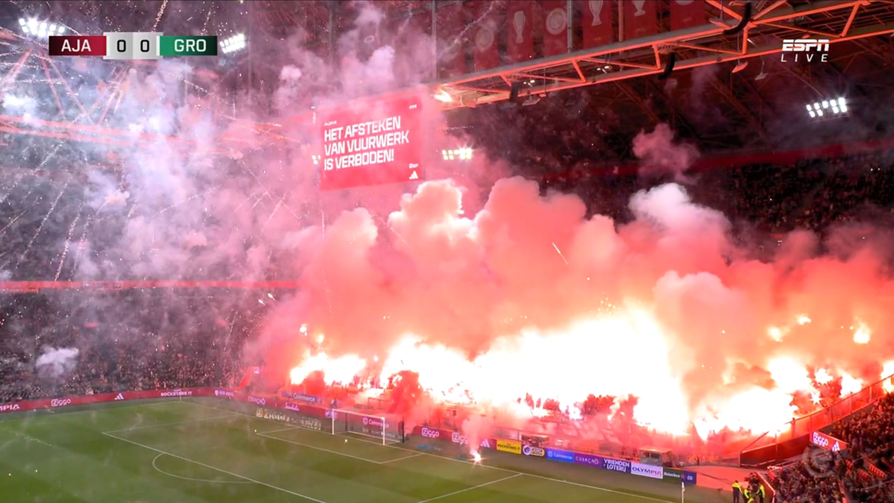 Supportersvereniging Ajax neemt in statement duidelijk standpunt in ...