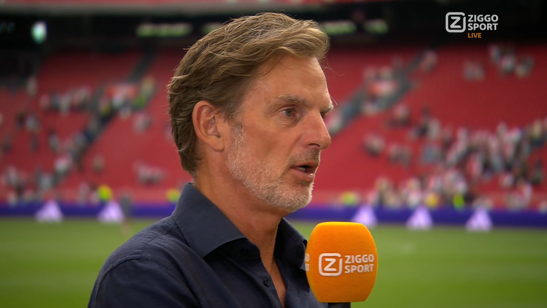 Ronald de Boer pleit voor vaste basisplaats bij Ajax: 'Hij is zo slim ...