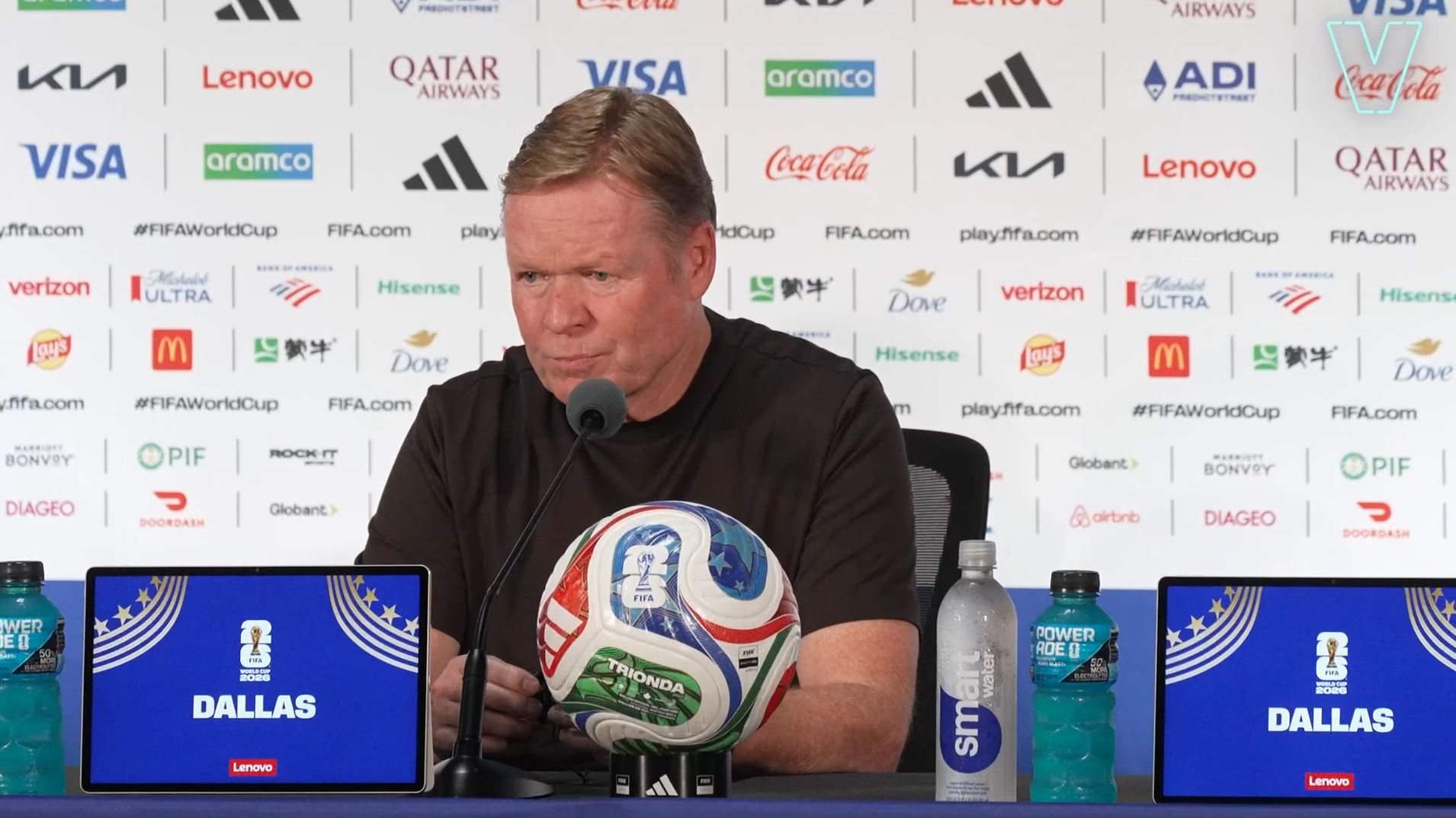 Ronald Koeman kan niets met kritische vraag: 'Nee, ik heb totaal geen ...