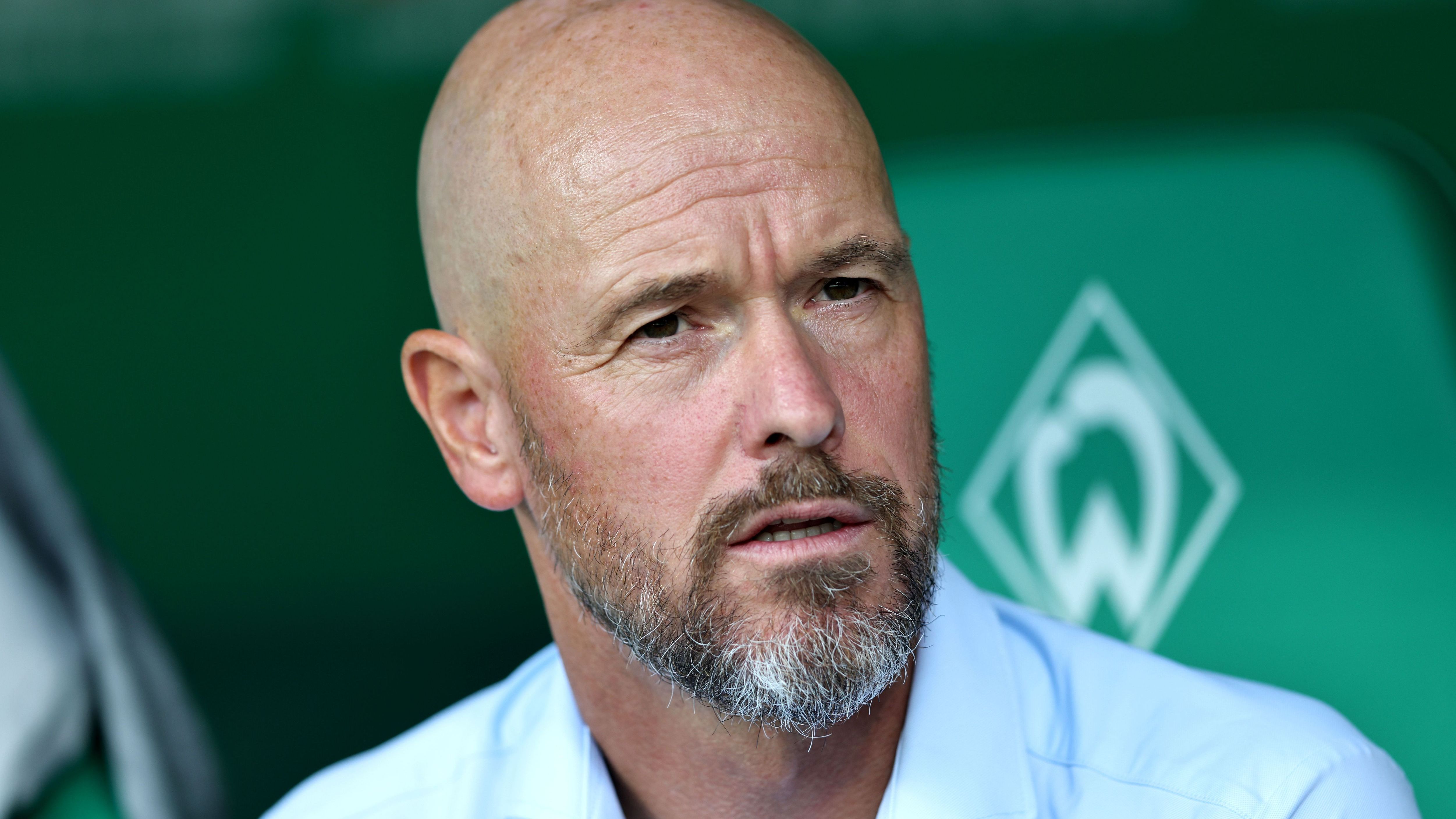 Positie van Erik ten Hag bij Bayer Leverkusen staat zwaar onder druk na debacle in Bremen ...