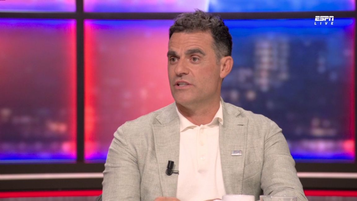 Perez over zwakkeling bij Ajax: ‘0 tackles, 0 intercepties! Daar staat hij voor’ | Voetbalzone