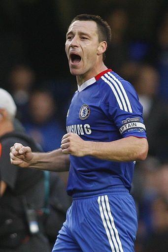 Terry 'kan zo niet verder' en dreigt maandenlang buitenspel te staan ...