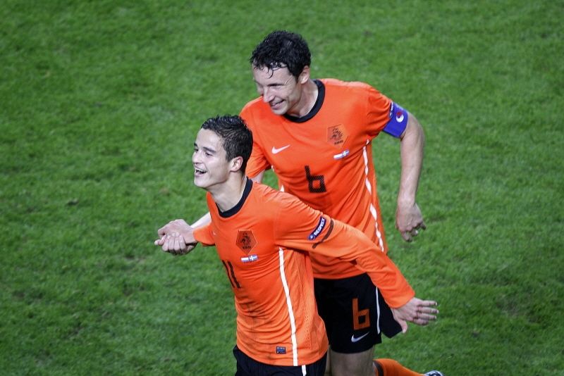 'Met Messi, Xavi en de andere spelers zal Afellay zich snel aanpassen ...